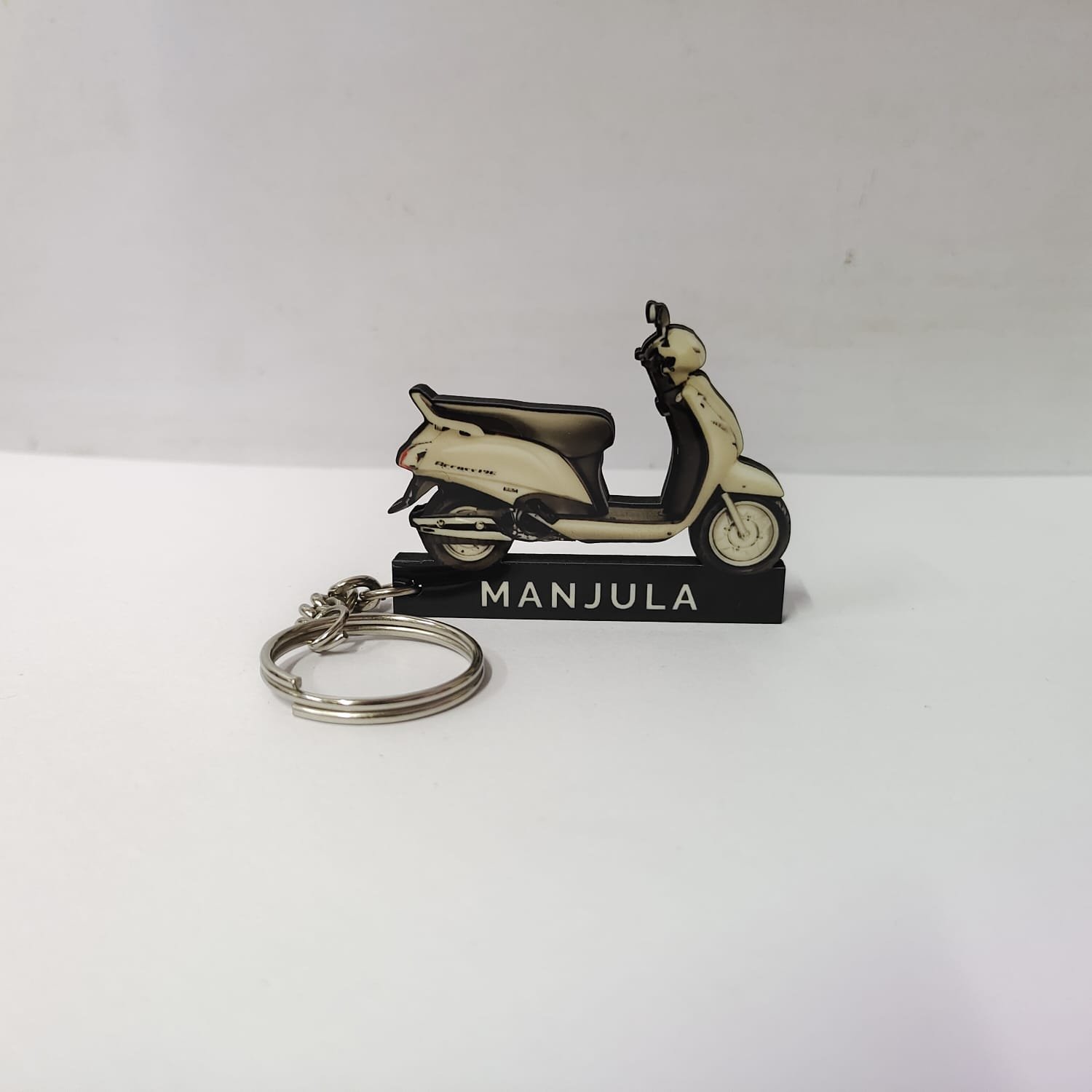 Best Customized TVS Ntorq 125 CC Wooden Keychain - Tredzo